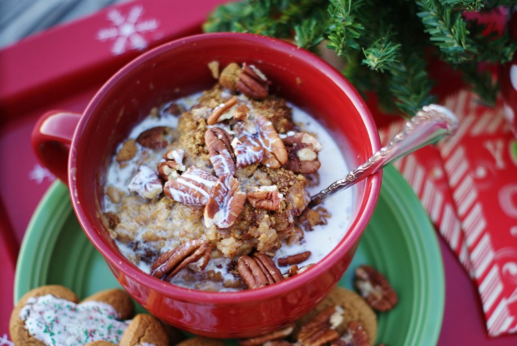 Christmas Morning- Overnight Gingerbread Baked Oatmeal - Southern Discourse