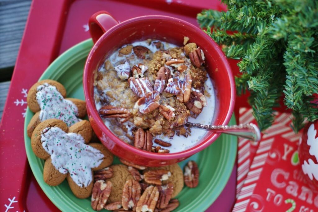 Christmas Morning- Overnight Gingerbread Baked Oatmeal - Southern Discourse