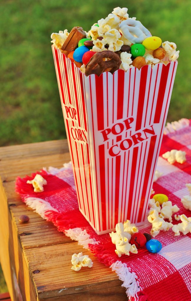 No-Fuss, All-Fun Popcorn Bar - Southern Discourse
