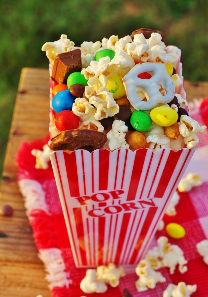 No-Fuss, All-Fun Popcorn Bar - Southern Discourse