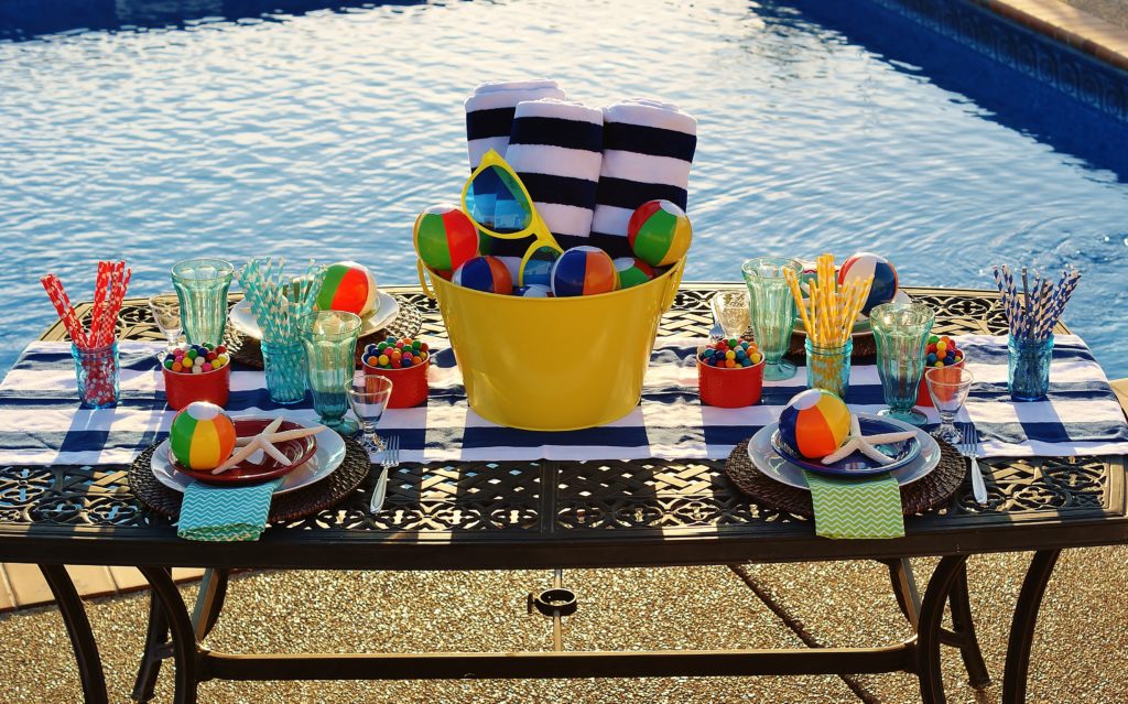 A Pool Party for Summer's Last Big Bash - Southern Discourse