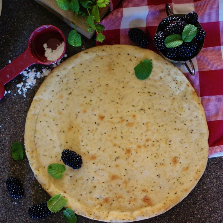 Blackberry Mint Fruit Pizza - Southern Discourse