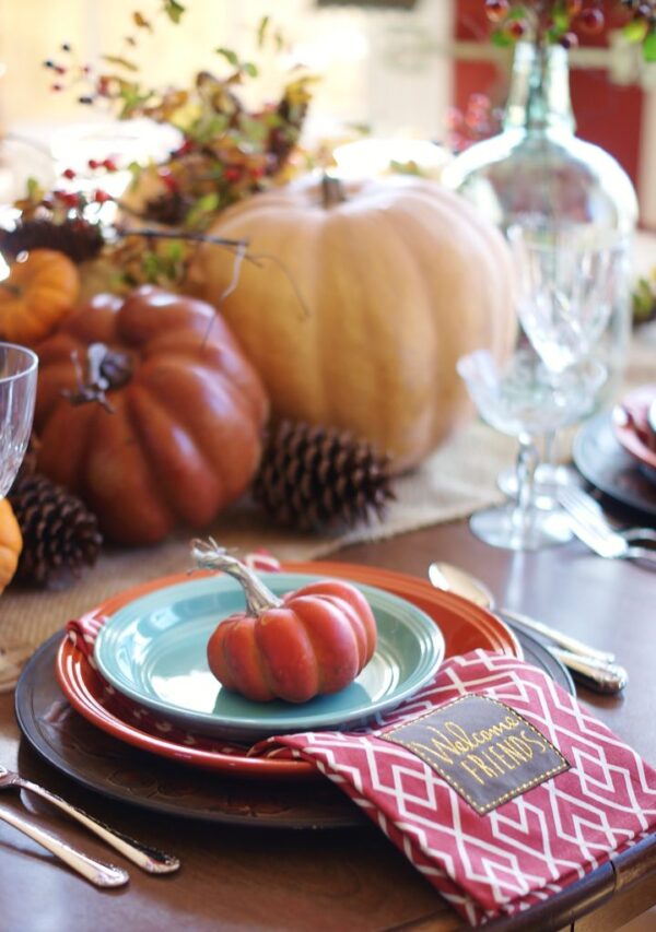 Setting A Gracious Thanksgiving Table - Southern Discourse