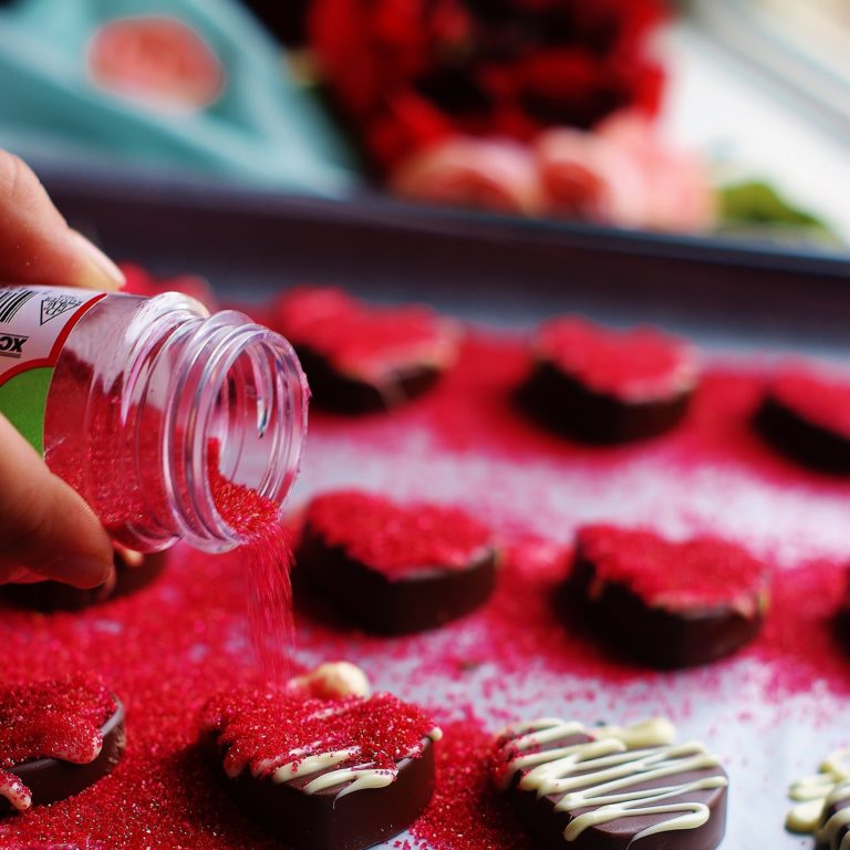 Spicy Chocolate Hearts in 3 Easy Steps - Southern Discourse