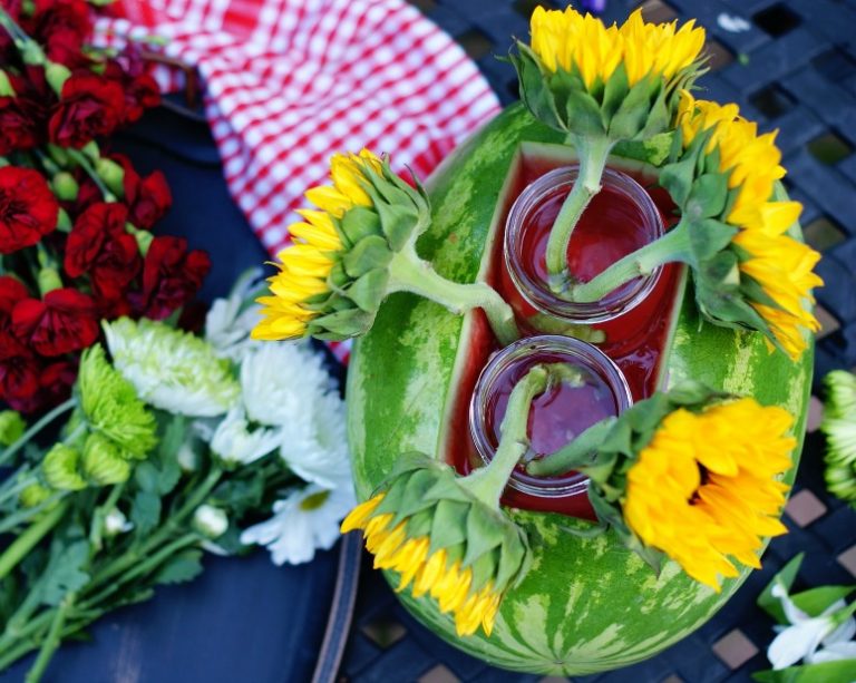 Easy Watermelon Centerpiece How-To - Southern Discourse