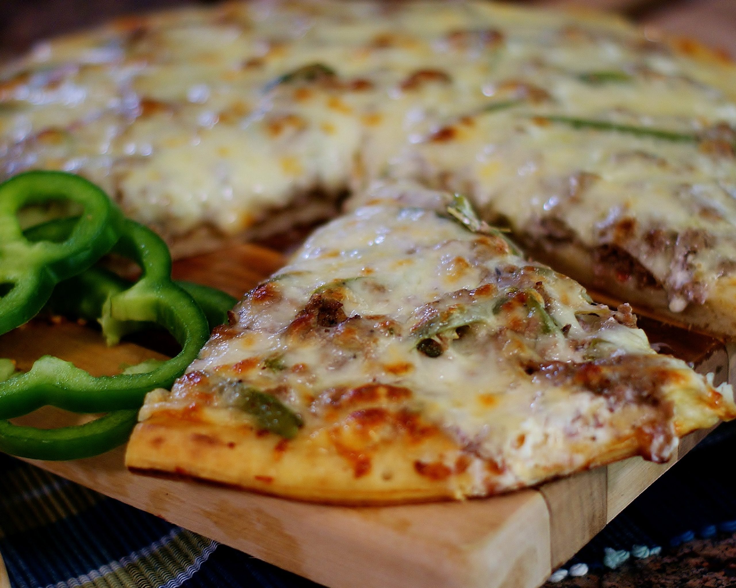 Philly Cheesesteak Pizza - Southern Discourse