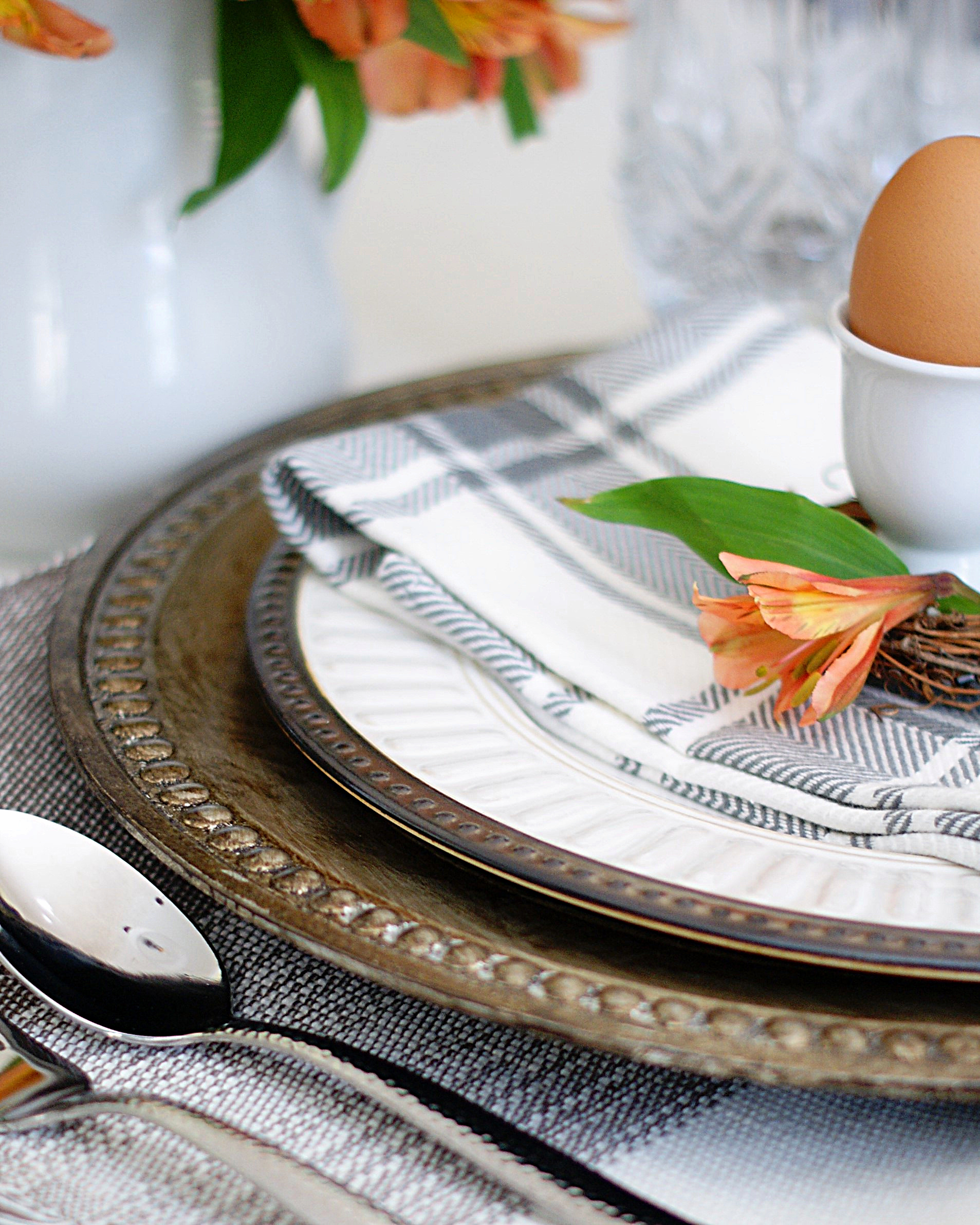 Simple Place Setting for Spring - Southern Discourse