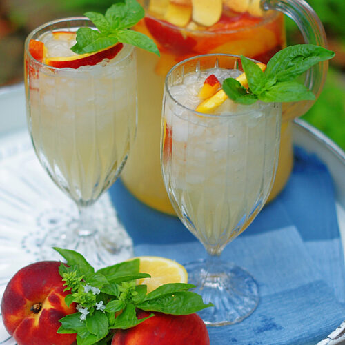 Sparkling Peach Lemonade - Southern Discourse