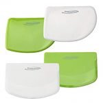 My 18 Holiday Baking Essentials - Southern Discourse