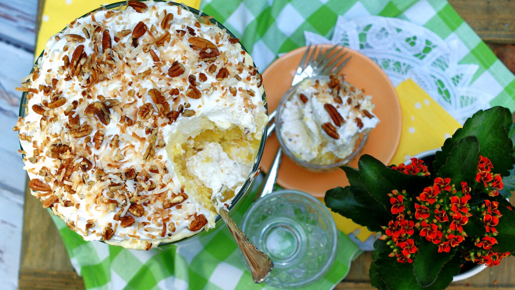 Saturday Seven- Easy Cookout Desserts - Southern Discourse