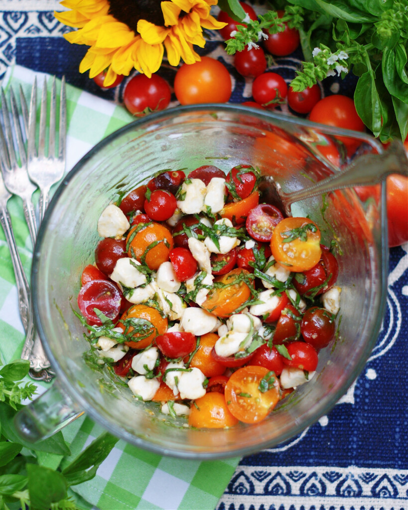 Steak Caprese Salad - Southern Discourse