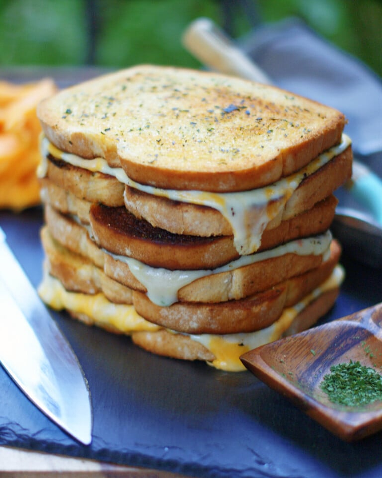 Clever Grilled Cheese Croutons - Southern Discourse