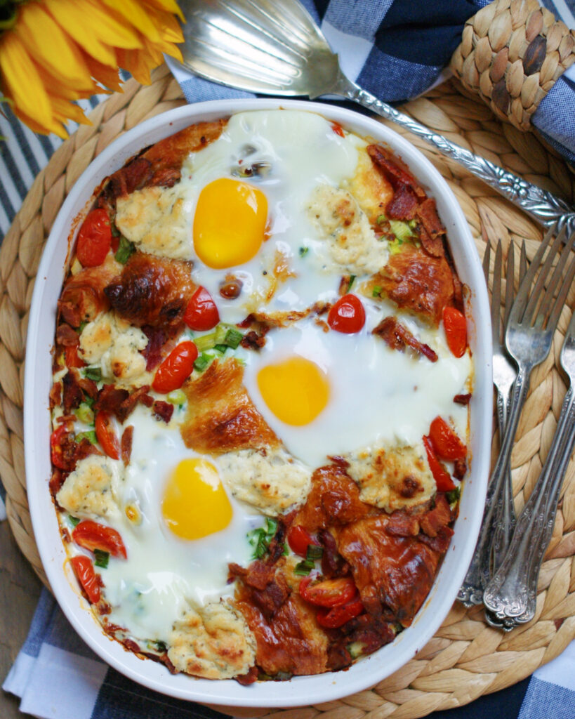 Egg & Bacon Croissant Breakfast Casserole - Southern Discourse