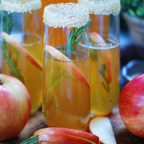 Sparkling Rosemary Apple Cider - Southern Discourse