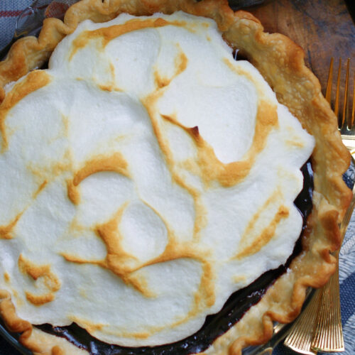 Old Fashioned Chocolate Meringue Pie - Southern Discourse