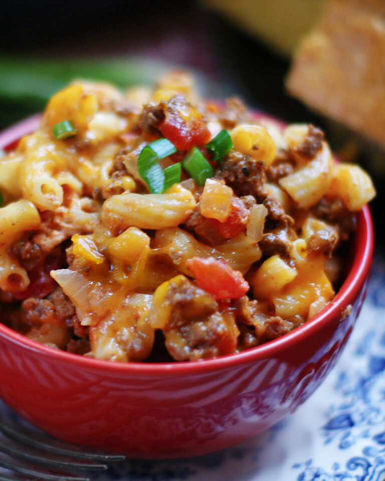 Hearty Chili Mac Casserole - Southern Discourse