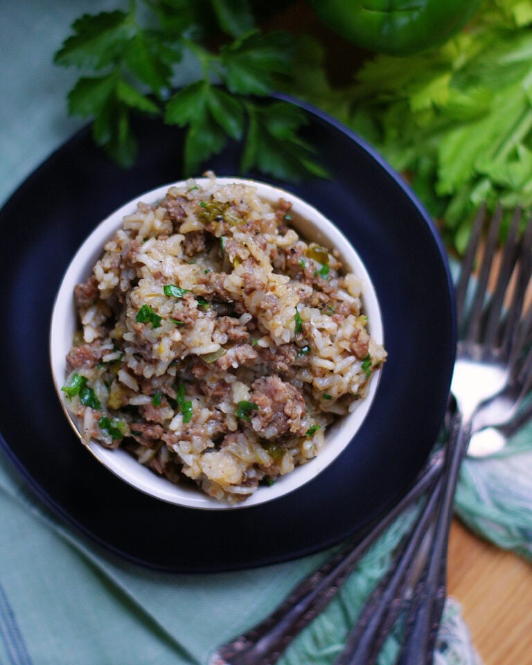 Easy Crock Pot Dirty Rice - Southern Discourse