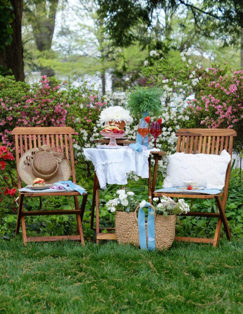 Pretty Spring Table Ideas - Southern Discourse